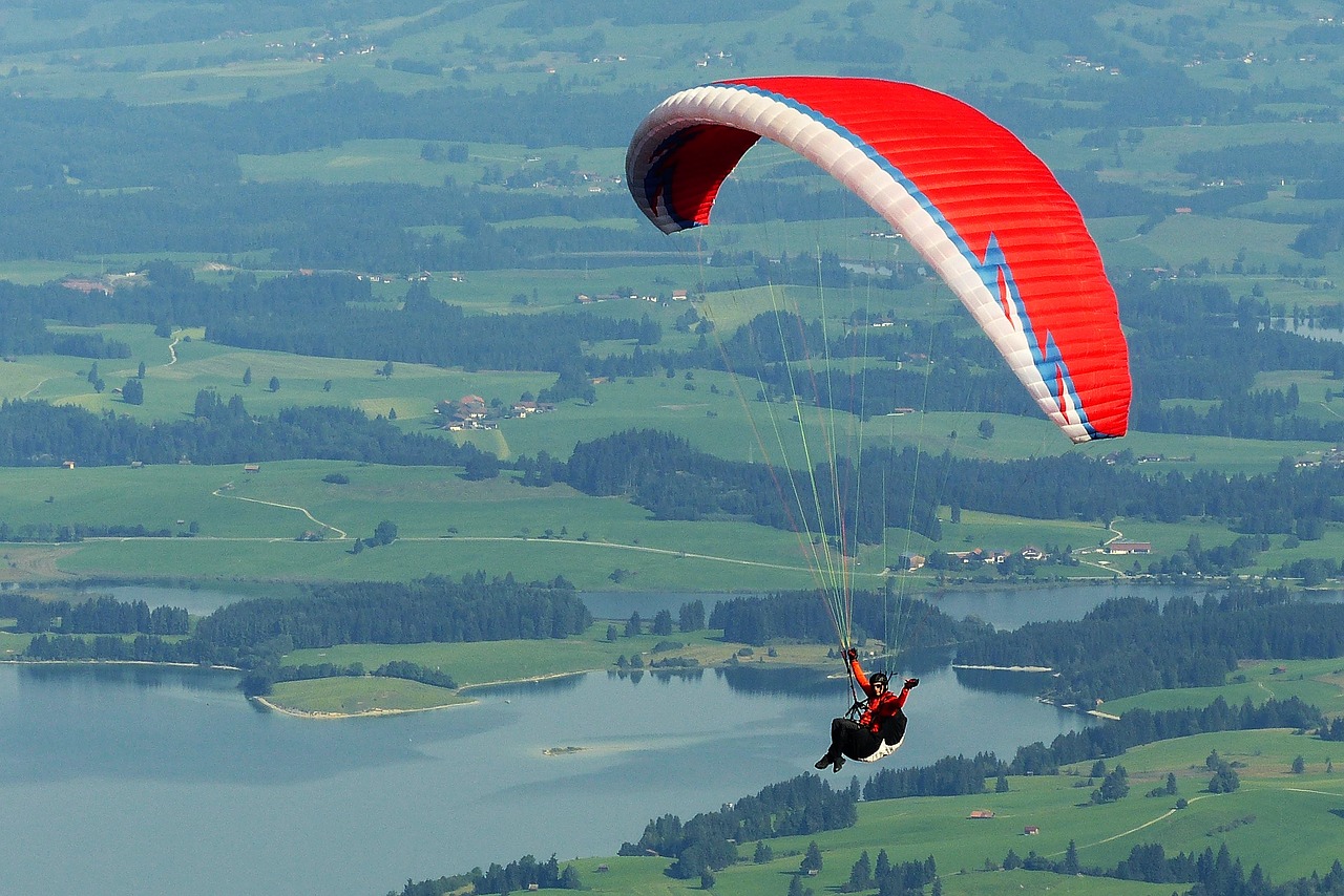 Quels sont les plus beaux lieux pour faire du parapente en France ...